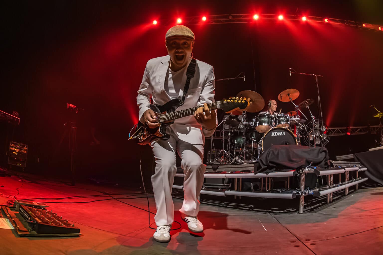 Official The Chicago Funk page (Earth, Wind & Fire Tribute)