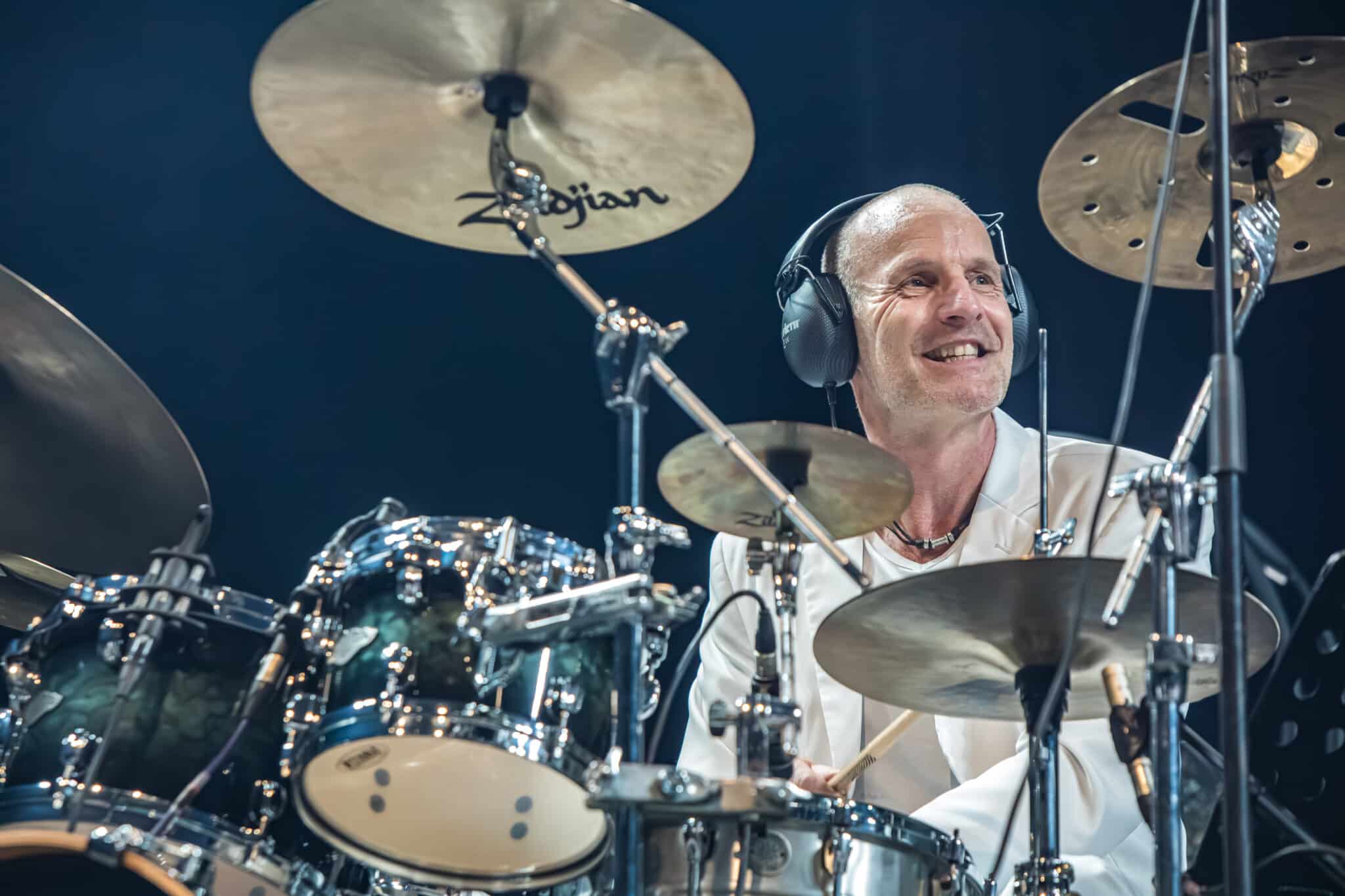 Official The Chicago Funk page (Earth, Wind & Fire Tribute)